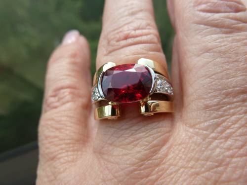 Brian Gavin Creates Exquisite Two Tone Platinum, Gold and Diamond Sett