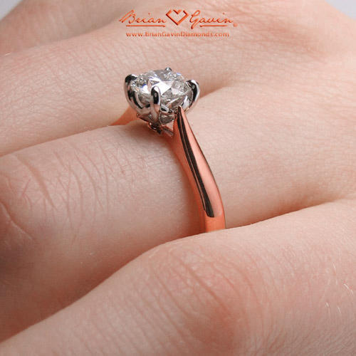 What color metal works best for M Color Diamonds (Cape Colors)?