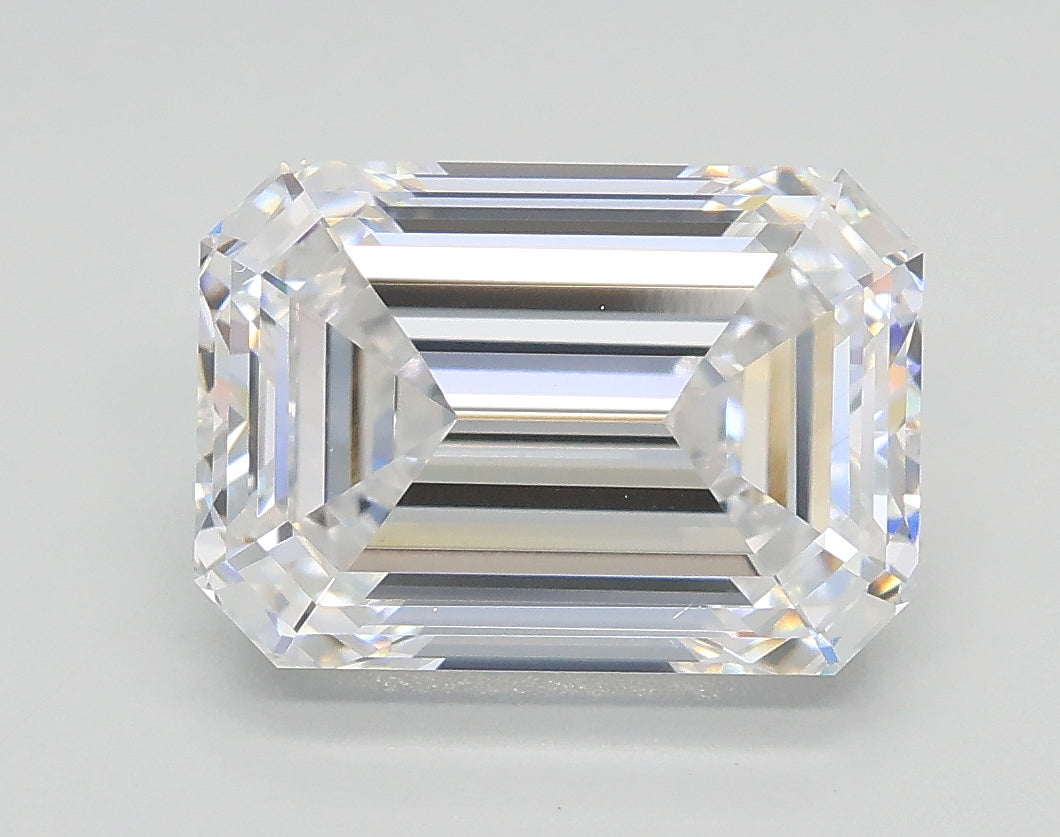 3.04000 D VVS2 BG Select Lab Grown Emerald Diamond